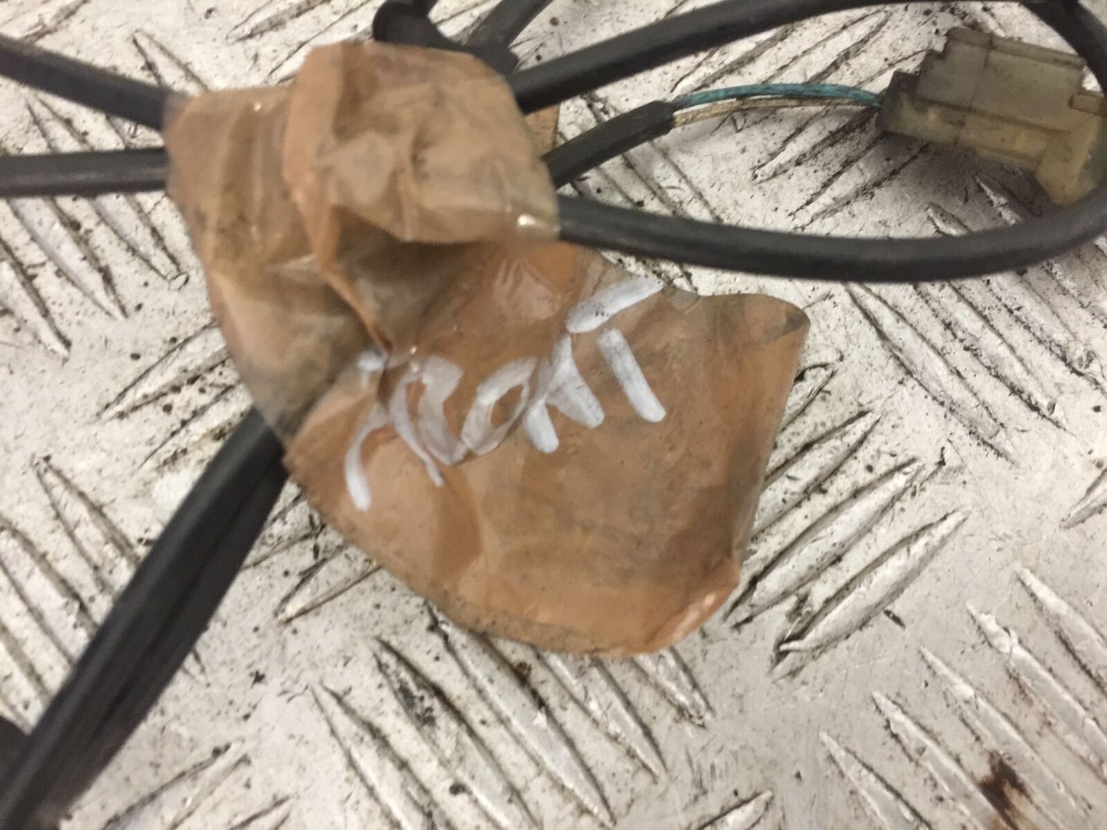 TRIUMPH TROPHY 1215 SE FRONT ABS SENSOR 2012-2017 (STOCK 740 ...