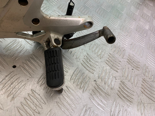 HONDA CBF500 CBF 500 RIGHT HANGER AND PEGS YEAR 2004-2008 (CMB1294 ...